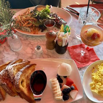 TOULOUSE CAFÉ AND BAR - Updated June 2024 - 955 Photos & 824 Reviews ...