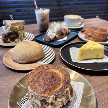 WICKED CAFE & BAKERY - Updated August 2024 - 64 Photos & 12 Reviews ...