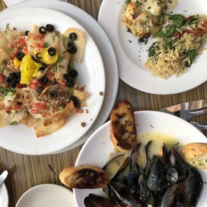 THE WINE KITCHEN - 554 Photos & 621 Reviews - 7 S King St, Leesburg, VA ...