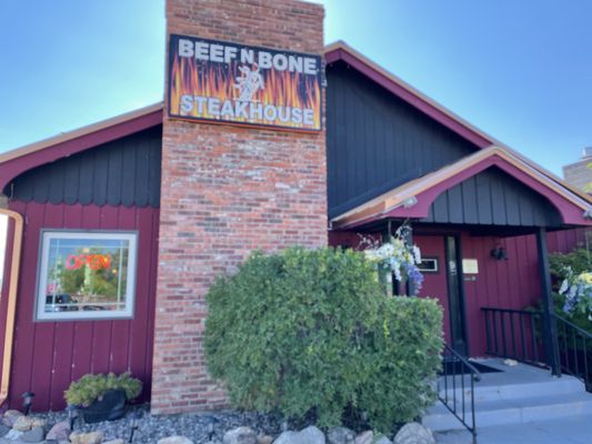 BEEF N BONE STEAKHOUSE - Updated December 2025 - 95 Photos & 118 ...