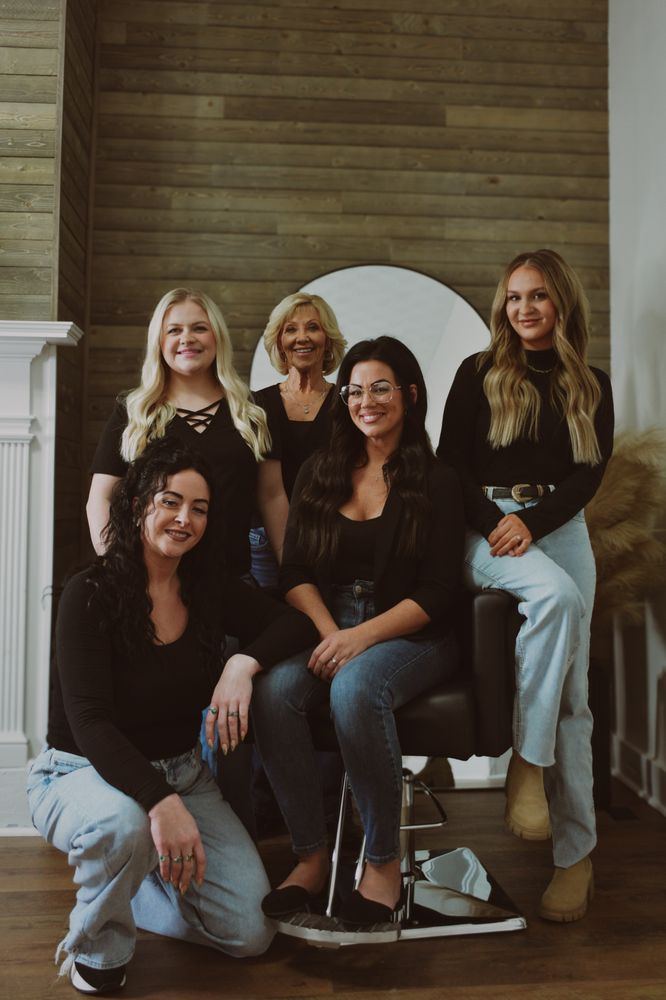 THE PRETTY PARLOR - Updated January 2026 - Request an Appointment - 727 ...