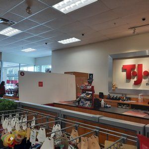 MARSHALLS - 17 Reviews - 5900 Poyner Anchor Ln, Raleigh, NC - Yelp