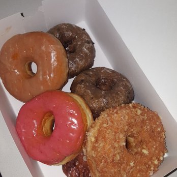 INTOWN DONUTZ - Updated August 2025 - 42 Photos & 49 Reviews - 508 E ...