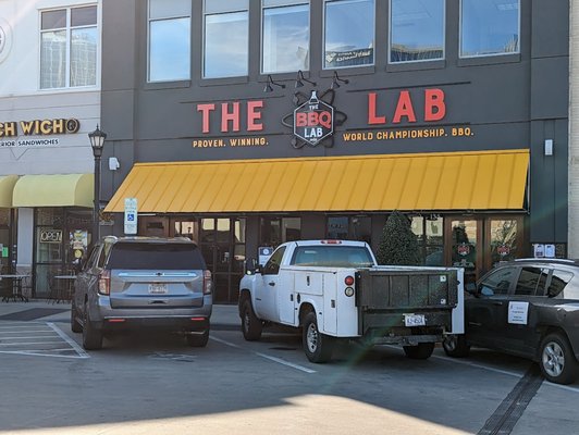 THE BBQ LAB - Updated June 2024 - 54 Photos & 67 Reviews - 4120 Main At ...