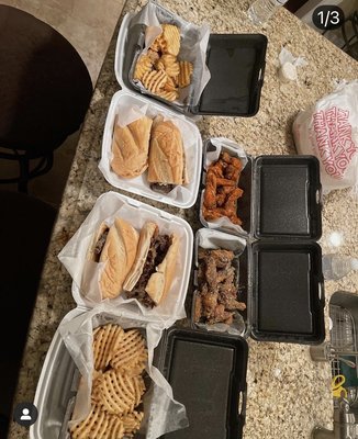 SCALPERS BAR & GRILLE - Updated March 2025 - 674 Photos & 88 Reviews ...