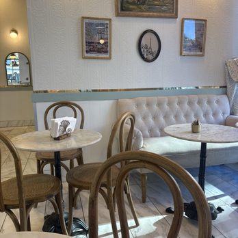 EMMY FRENCH CORNER - Updated October 2025 - 77 Photos & 40 Reviews ...