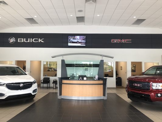 REISELMAN GMC - Updated December 2025 - 48 Photos & 15 Reviews - 2516 ...