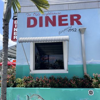 LIGHTHOUSE DINER - Updated January 2026 - 224 Photos & 225 Reviews ...
