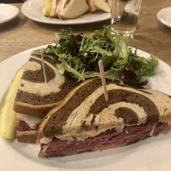 PERRY’S - EMBARCADERO - Updated May 2025 - 982 Photos & 988 Reviews ...