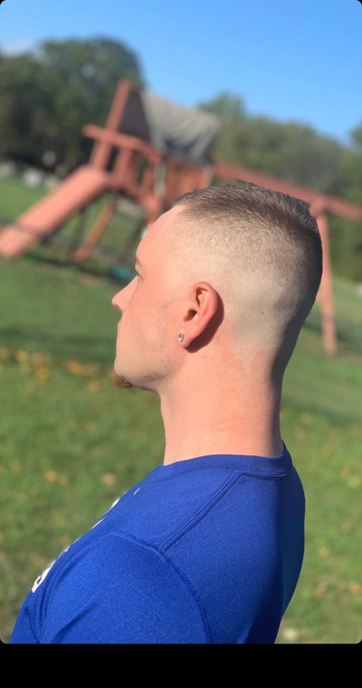THE CUT BARBER SHOP - 12 Photos - 9947 Charlotte Hwy, Fort Mill, SC - Yelp