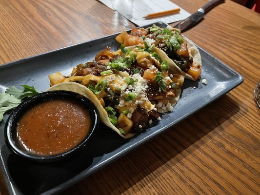 KING RANCH TEXAS KITCHEN - 225 Photos & 161 Reviews - 1605 Post Oak ...