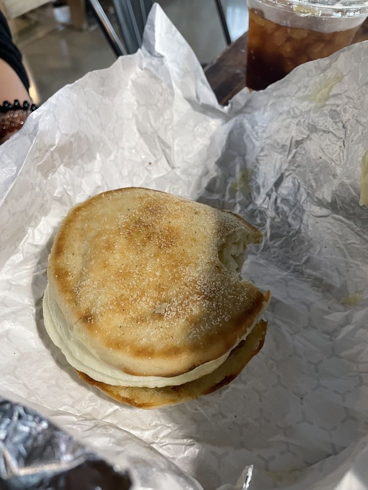 CAPE ROOTS MARKET & CAFE - Updated June 2025 - 13 Photos & 29 Reviews ...