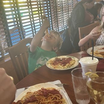 SAL’S BY VICTOR Williamsburg, VA - Updated November 2024 - 546 Photos ...