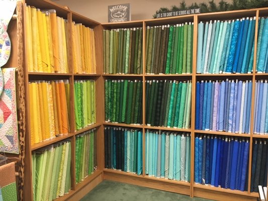 RED PINE QUILT SHOP - Updated October 2025 - 915 Washington Ave ...