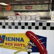 RAND RED HOTS - 193 Photos & 320 Reviews - Hot Dogs - 1441 Rand Rd, Des ...