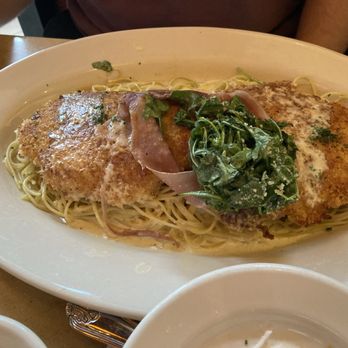 THE CHEESECAKE FACTORY with 730 real customer photos - Updated August ...