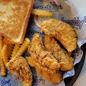 FOOSACKLY’S - Updated July 2025 - 18 Photos & 36 Reviews - 2250 Airport ...