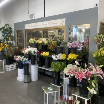 A BEAUTIFUL CALIFORNIA FLORIST - Updated May 2025 - 404 Photos & 294 ...
