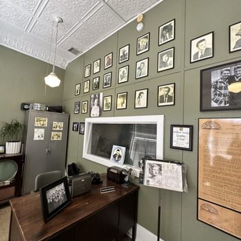 SUN STUDIO - 1143 Photos & 551 Reviews - 706 Union Ave, Memphis ...