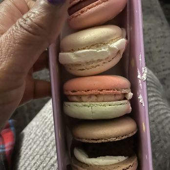 HONEY & BUTTER MACARONS - Updated July 2024 - 4711 Photos & 1476 ...