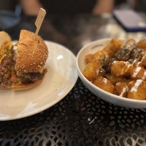 THE SULTAN ROOM - Updated April 2025 - 22 Photos & 13 Reviews - 234 ...