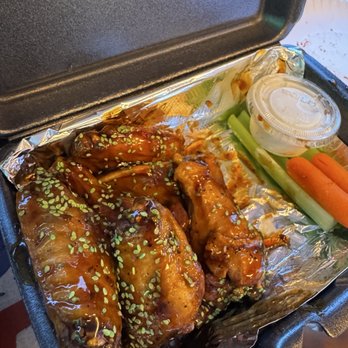SLAP BOX PIZZA AND WINGS - Updated October 2025 - 27 Photos & 25 ...