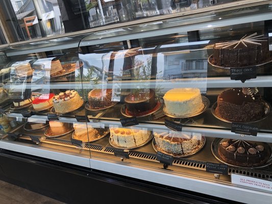 DIPLOMAT BAKERY - Updated June 2024 - 102 Photos & 62 Reviews - 6168 ...