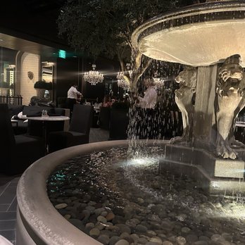 RH ROOFTOP RESTAURANT AT RH CHARLOTTE - Updated May 2025 - 1145 Photos ...