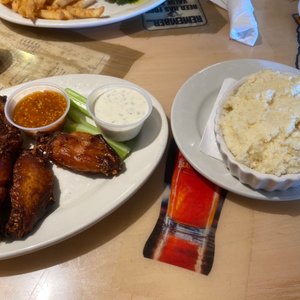 THE BLUE RIDGE BREWING - 76 Photos & 90 Reviews - 308 Trade St, Greer ...