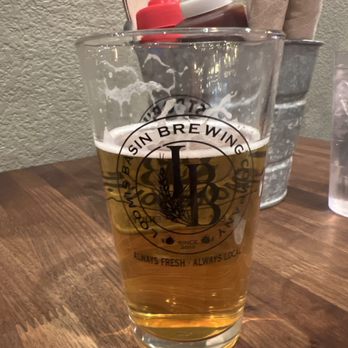 LOOMIS BASIN BREWING COMPANY - Updated June 2025 - 137 Photos & 177 ...
