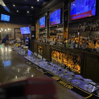 THE COVE COCKTAIL BAR - 139 Photos & 189 Reviews - 146 S Glendora Ave ...