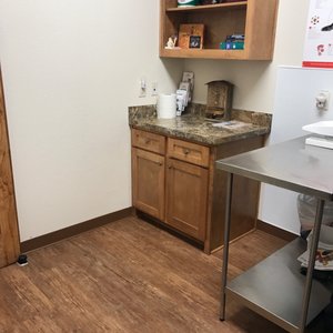 ROWLETT VETERINARY CLINIC - Updated November 2024 - 12 Photos & 60 ...