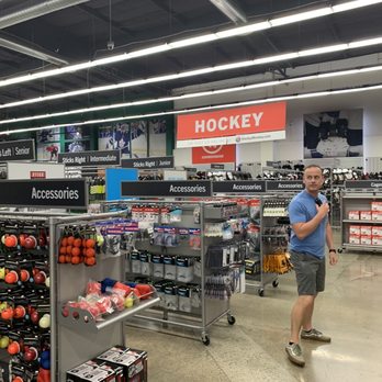 MONKEYSPORTS SUPERSTORE - IRVINE - Updated July 2024 - 105 Photos & 279 ...