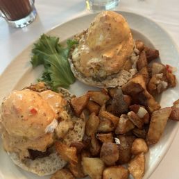 MERRICK INN - Updated January 2026 - 290 Photos & 281 Reviews - 1074 ...