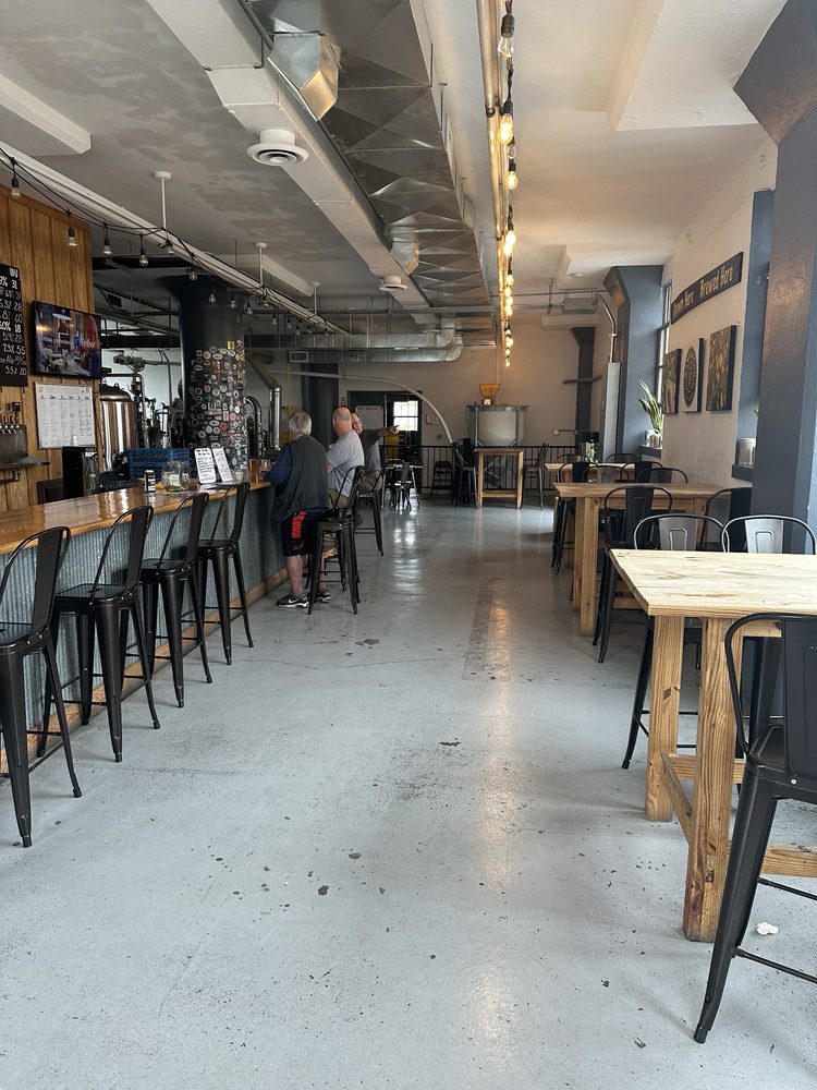 HAWKSBILL BREWING COMPANY - Updated July 2024 - 98 Photos & 93 Reviews ...