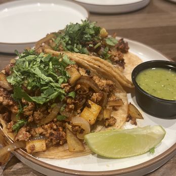 BRAVIS - 177 Photos & 204 Reviews - 2815 Winners Cir Dr, Shakopee ...