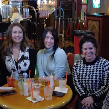 RUM BULLIONS ISLAND BAR - Updated October 2025 - 106 Photos & 146 ...