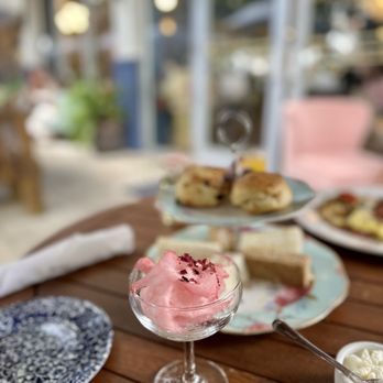 Little Hen Miami, FL - Last Updated February 2025 - Yelp