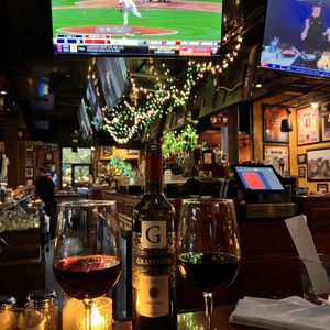 EXCHEQUER RESTAURANT & PUB - Updated September 2025 - 559 Photos & 720 ...