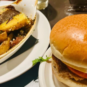 HECK’S CAFE with reviews - Updated September 2024 - 127 Photos & 106 ...