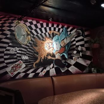 THE RABBIT HOLE - Updated August 2025 - 2520 Photos & 2408 Reviews ...