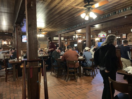 CRIPPLE CREEK RESTAURANT - 91 Photos & 110 Reviews - 5667 W US Hwy 90 ...