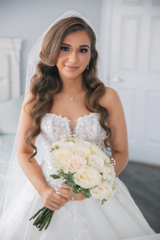 GOLD SPRAY TAN BAR - Updated October 2024 - Request an Appointment - 16 ...