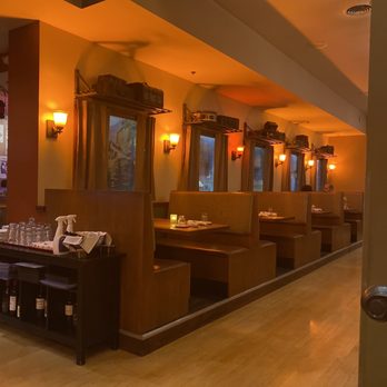 THE CHEW CHEW - Updated January 2026 - 135 Photos & 279 Reviews - 33 E ...