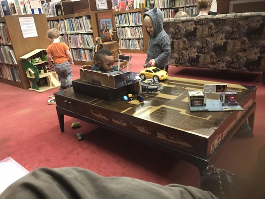 JONES LIBRARY - Updated December 2025 - 12 Photos - 101 University Dr ...