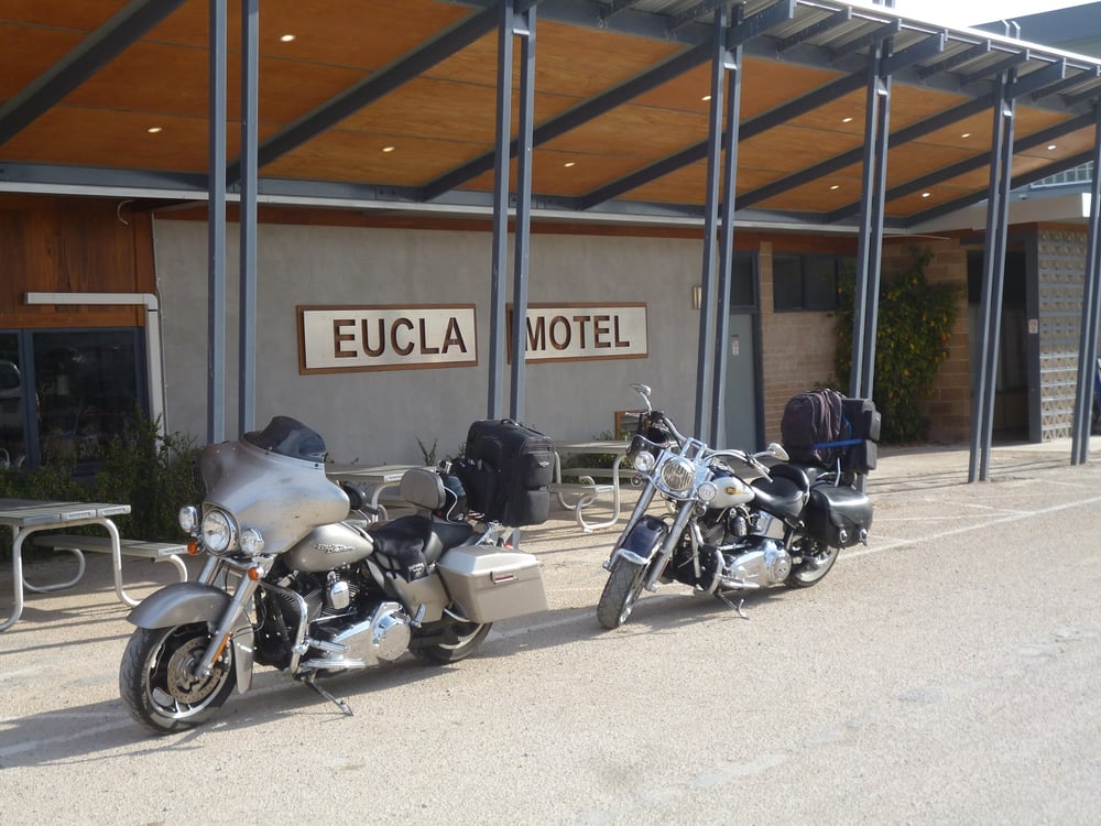 EUCLA MOTOR HOTEL - Eyre Hwy, Eucla Western Australia, Australia ...