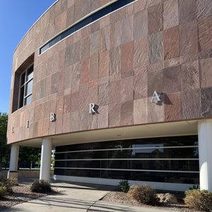 APACHE JUNCTION PUBLIC LIBRARY - Updated June 2025 - 18 Photos & 20 ...