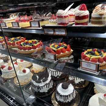 SHOPRITE OF MAPLE & HEMLOCK - Updated December 2025 - 57 Photos & 11 ...