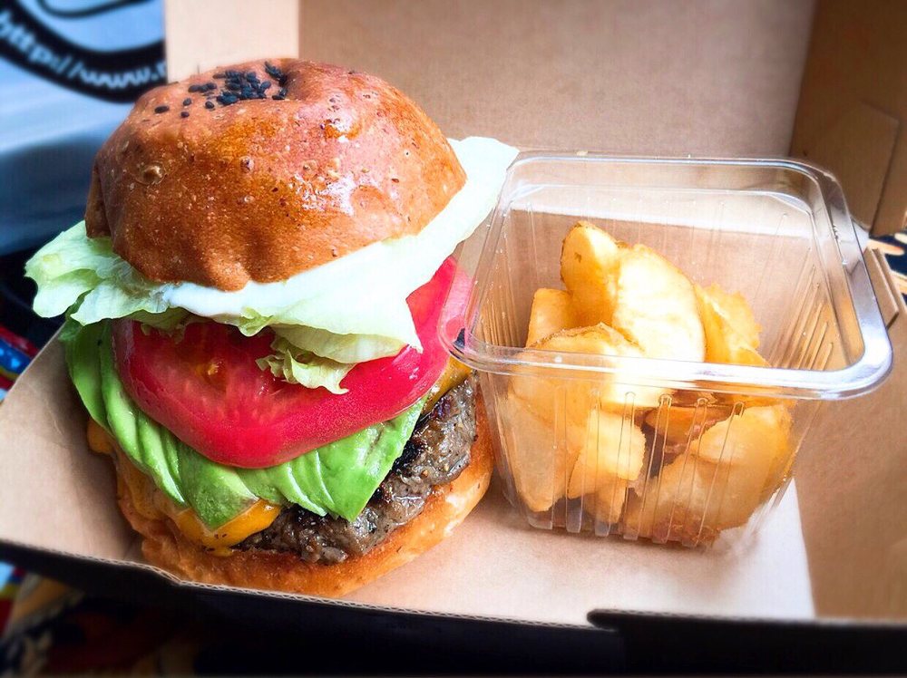 MUNCH’S BURGERS SHACK - 146 Photos & 30 Reviews - 芝2-26-1-201, 港区, 東京都 ...