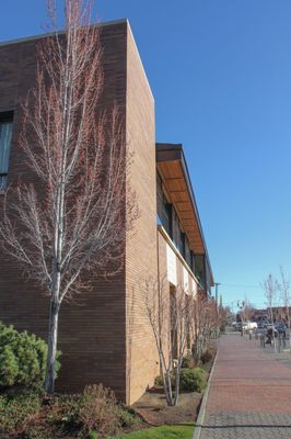 DOWNTOWN BEND LIBRARY - Updated December 2025 - 15 Photos & 11 Reviews ...